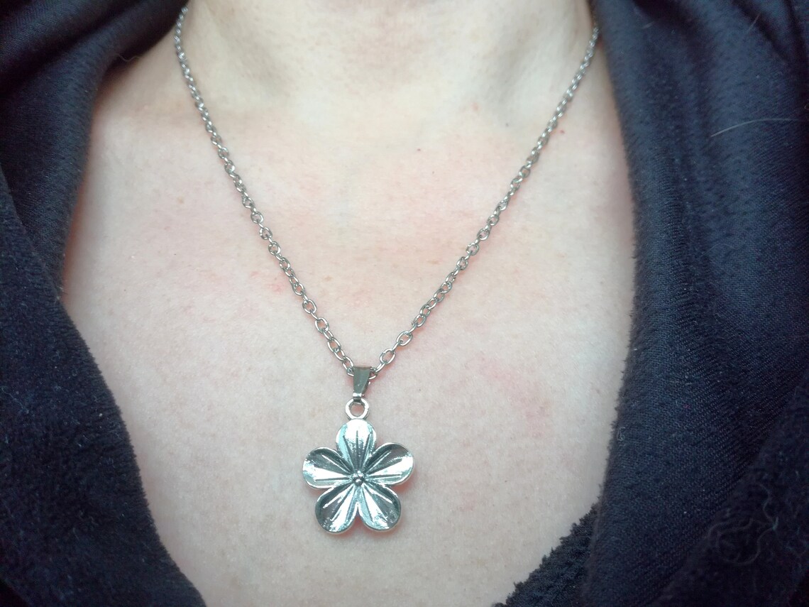 Couple Matching Necklaces Matching Flower Chain Necklace - Etsy