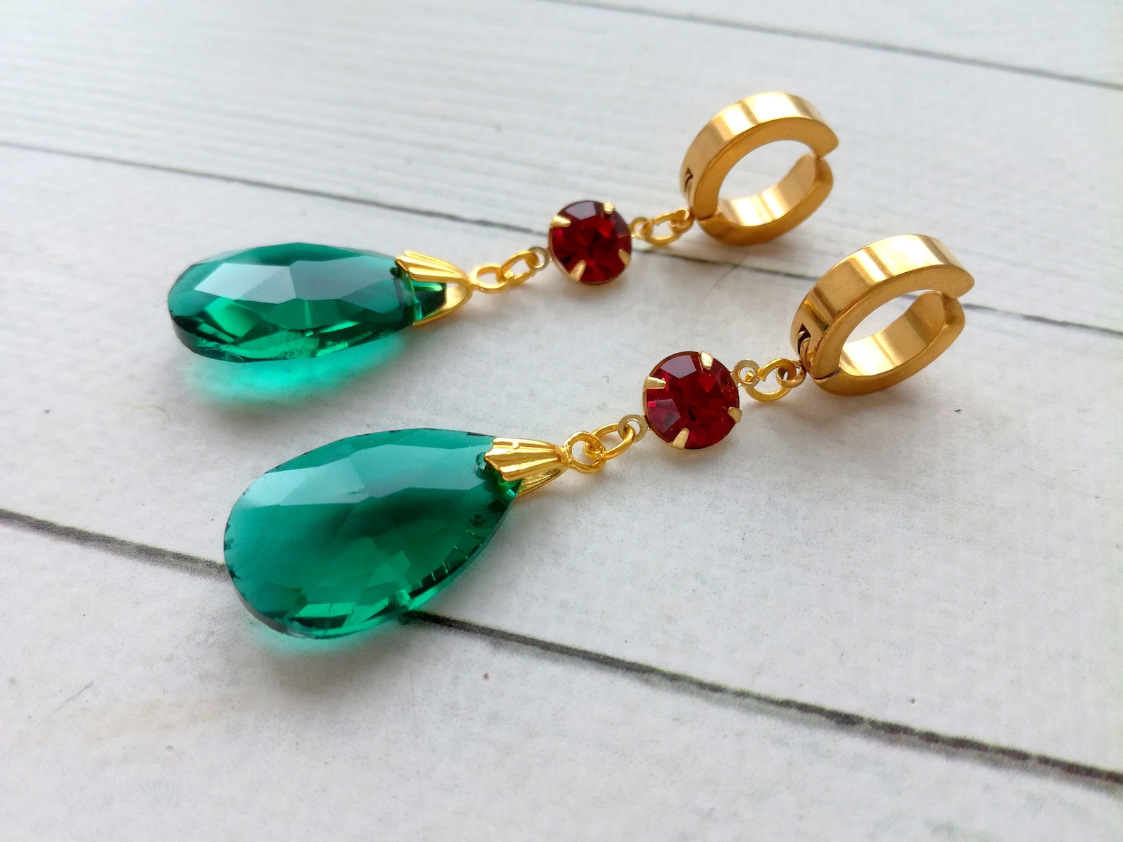 Howl's Clip-on Earrings Howl's Necklace Wizard Howl Cosplay Emerald ...