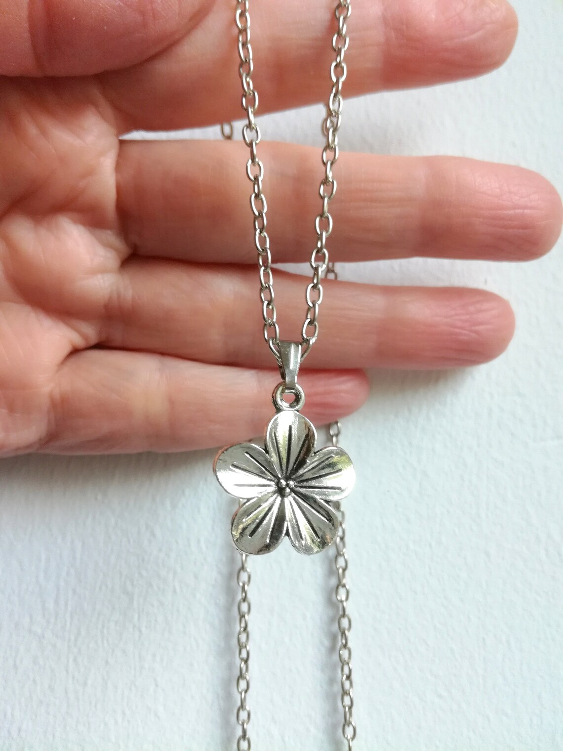 Couple Matching Necklaces Matching Flower Chain Necklace - Etsy