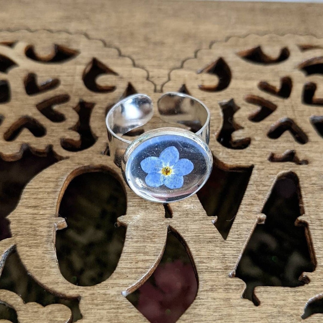 Real Forget Me Not Flower Resin Ring, Adjustable Silver Plated Band ...