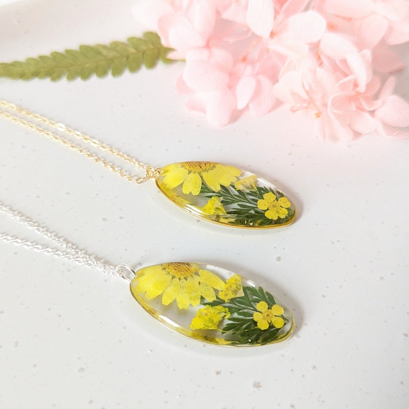 Yellow Flower Necklace - Etsy