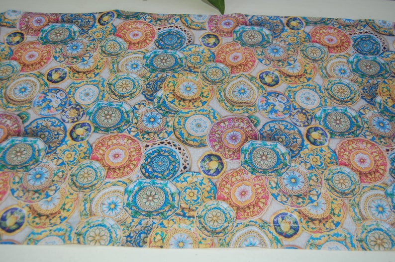 Table Runner Sicily Theme Sicilian Pottery Printed Fabric Runner Da ...