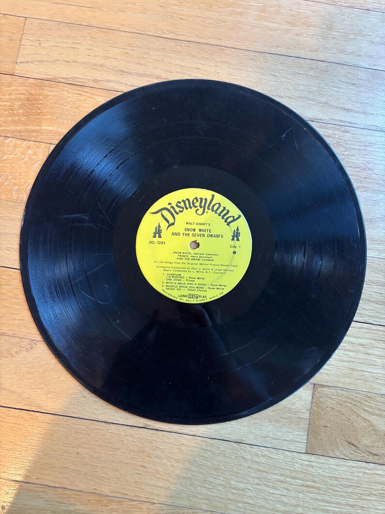 Vintage Disney’s "snow White and the Seven Dwarfs" Vinyl - Etsy