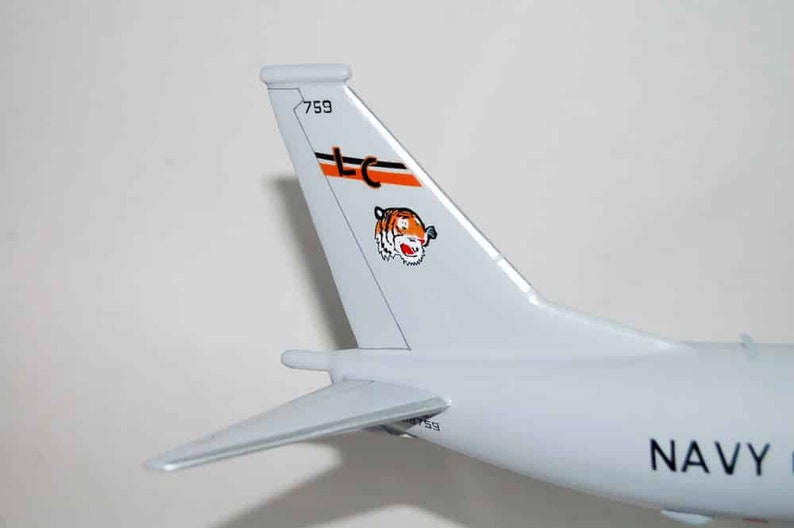 VP-8 Tigers P-8a Model | Etsy