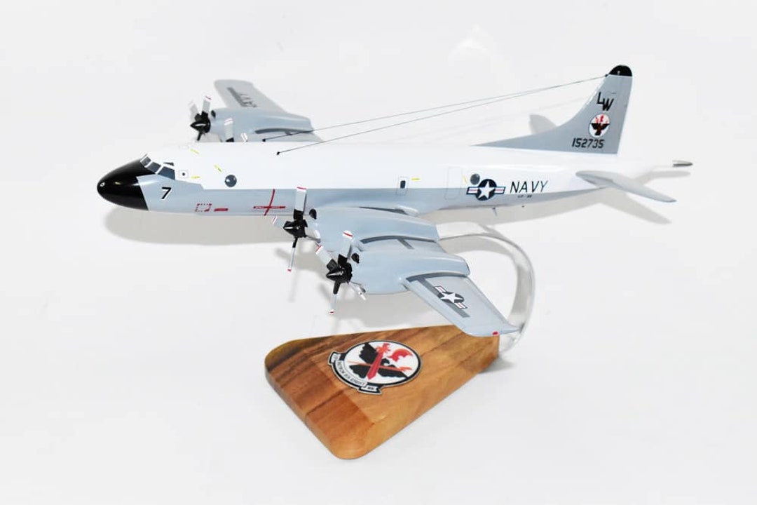 Lockheed Martin® P-3B Orion, VP-68 Blackhawks, 18 Mahogany Model - Etsy