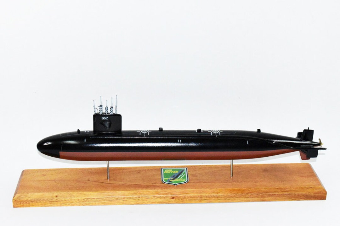 USS Puffer SSN-652 Submarine Model, US Navy, Scale Model, Mahogany, Sturgeon Class - Etsy