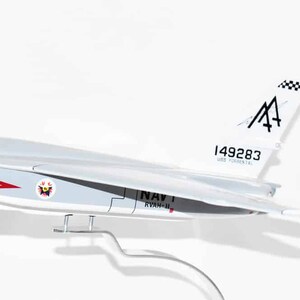 RVAH-11 Checkertails RA-5C 1967 Vigilante Model, 1/50th 18 Scale ...