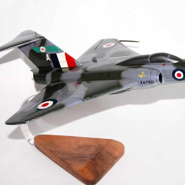 Javelin Scale Model - Etsy