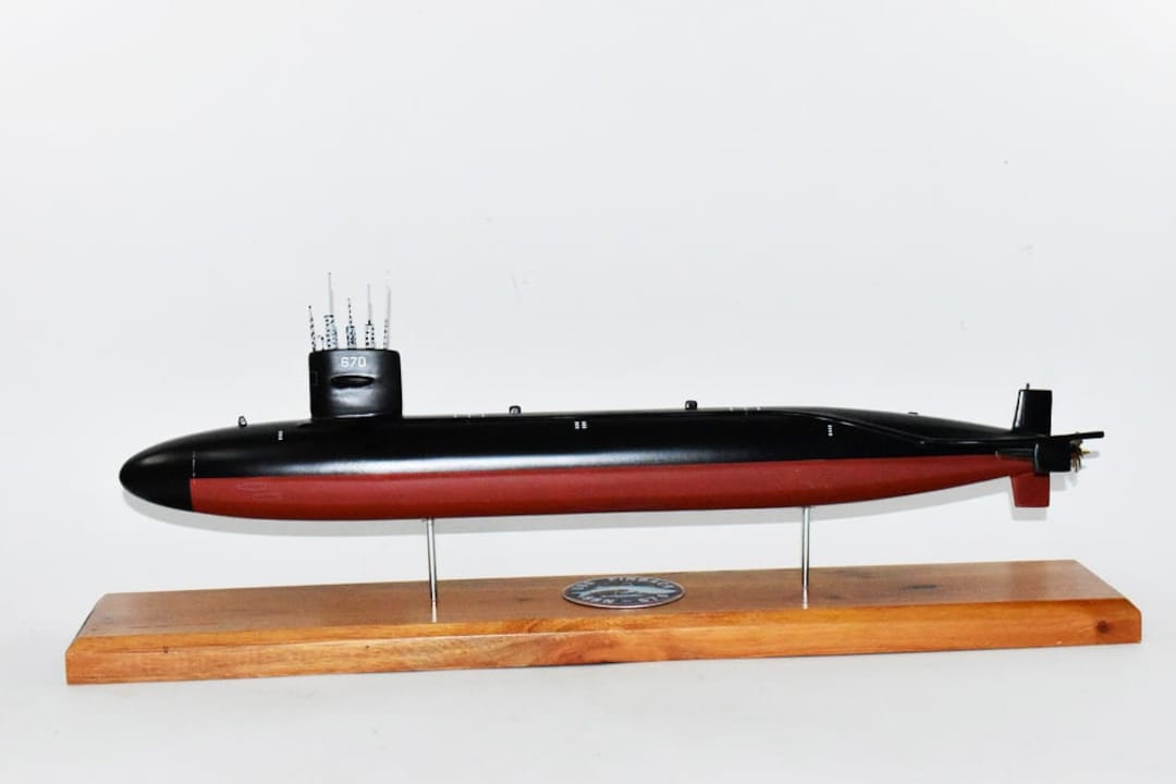USS Finback SSN-670 Submarine Model, US Navy, Scale Model, Mahogany ...