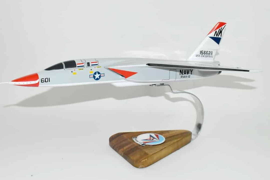 RVAH-12 Speartips Ra-5c 1976 Vigilante Model, 1/50th 18 Scale, Mahogany ...