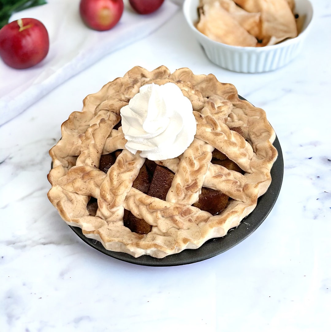 Miniature Faux Apple Pie in Pie Tin, Realistic Fake Dessert Decor, Tiny ...