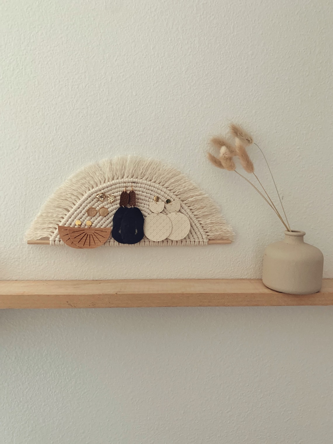 Macrame earring holder / macrame jewelry holder | Etsy