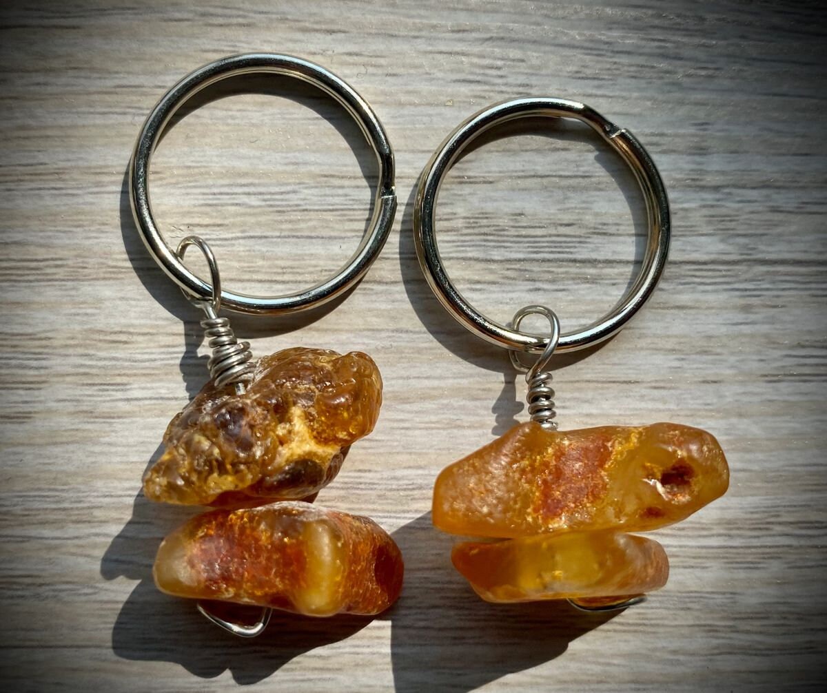 Craft Supplies & Tools Jewelry & Beauty Copal Young Amber Keychain etna ...