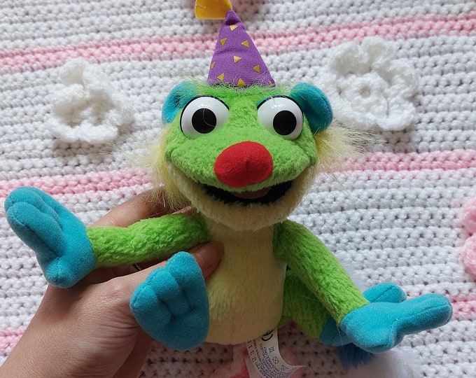 Treelo Bear in the Big Blue House Lemur With a Party Hat On, the ...