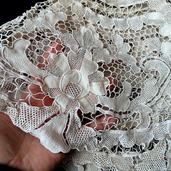 Vintage Italian Lace - Etsy