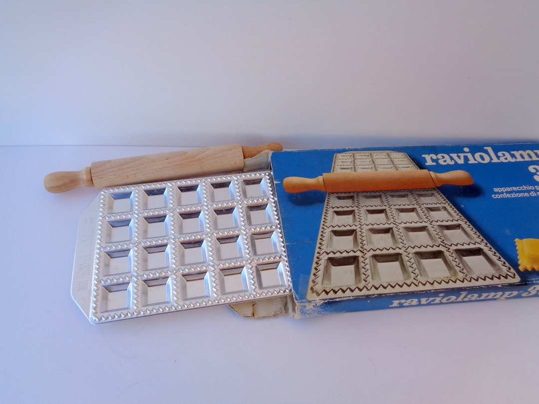 Vintage Brand New Italian Classic Pasta Fresca Maker Raviolamp 36 ...
