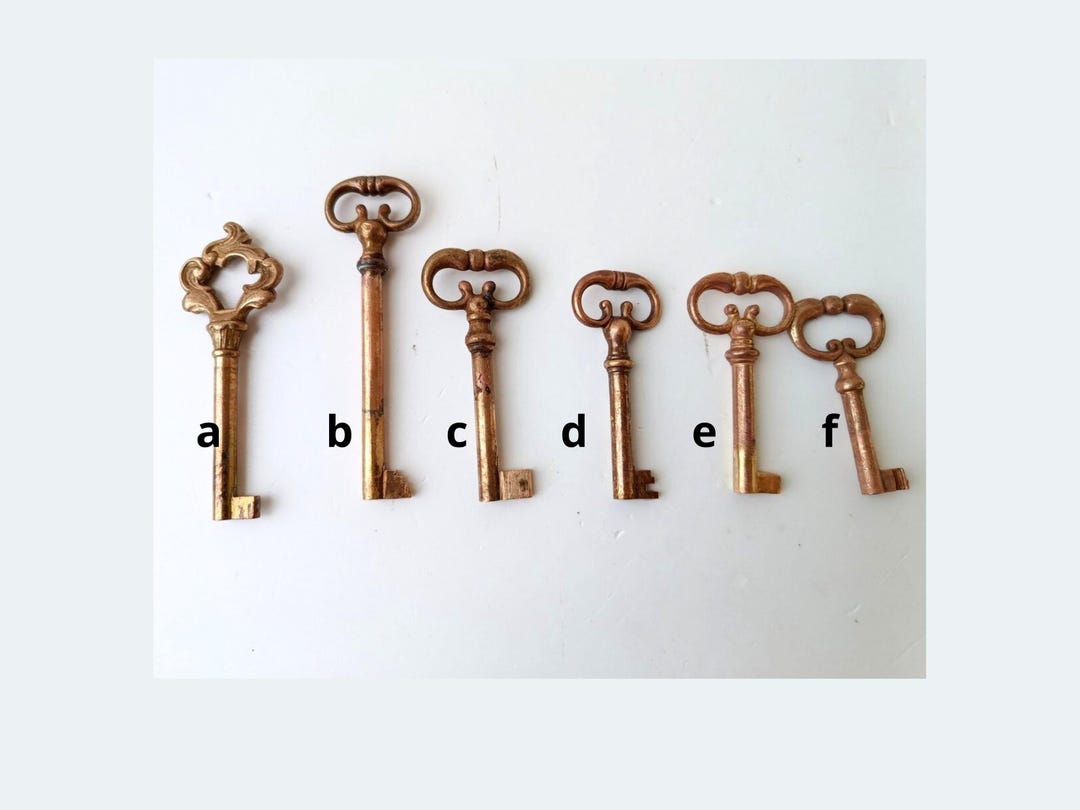 Vintage Italian Collectible Skeleton Key, Ornate, Fancy, Authentic ...