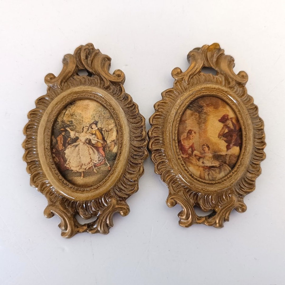 2 Small Vintage Ornate Oval Photo Frames With Silk Printed Images ...