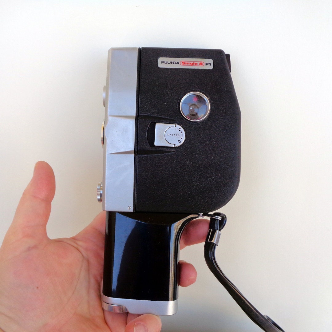 Vintage 1960s Fujica Single 8 P1 Movie Camera Retro Mod Prop Costume ...
