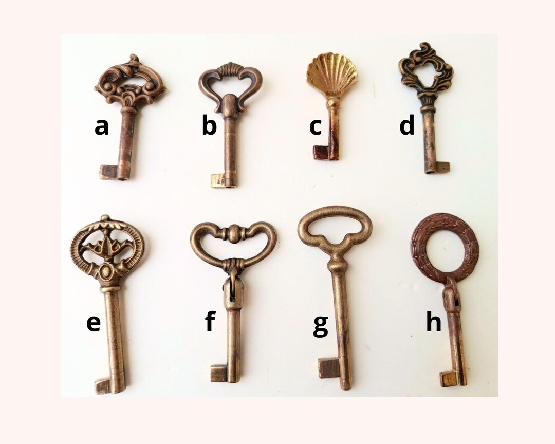 Vintage Italian Collectible Skeleton Key, Ornate, Fancy, Authentic ...