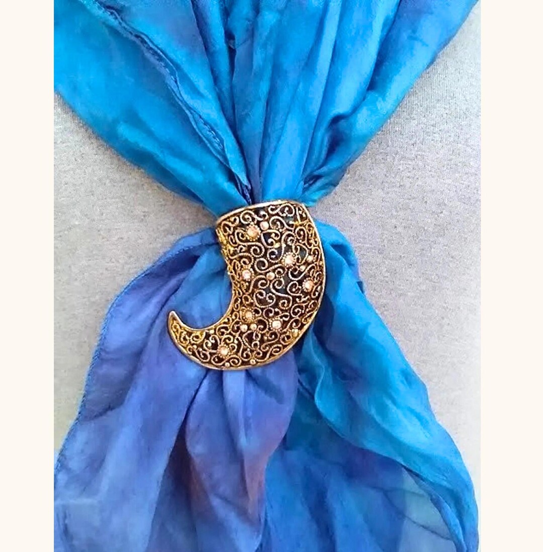 Vintage Italian Horn Shape Gilted Metal Slider Scarf, Airy Braided ...