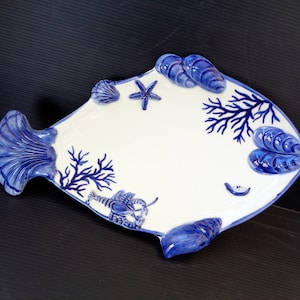 Ceramic Fish Shape Dish / Shell Shape Pbowls With 3D Lobster and Shells ...