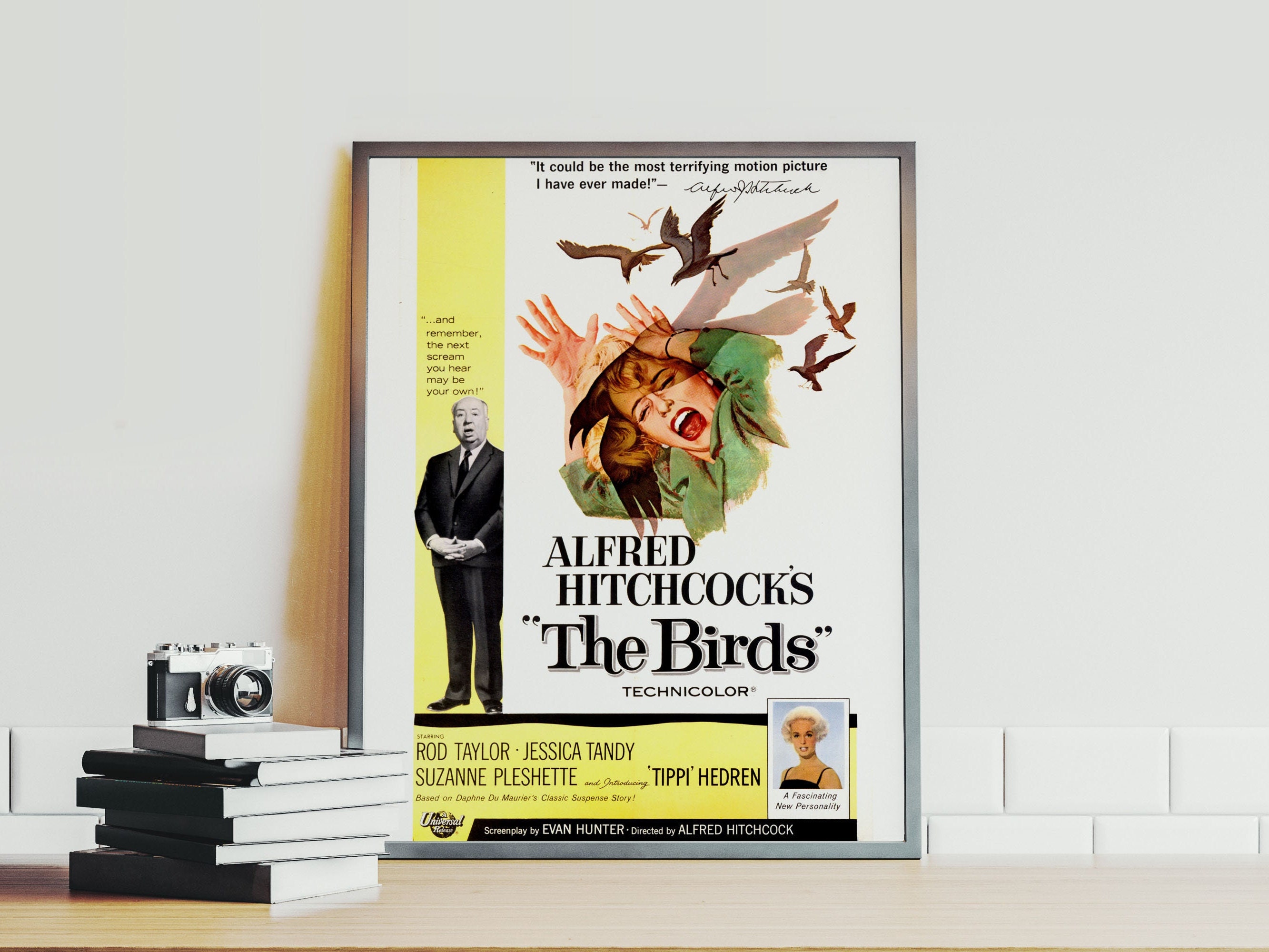 The Birds Poster Retro Graphic Photo Print Gift Home Decor Wall Art - Etsy