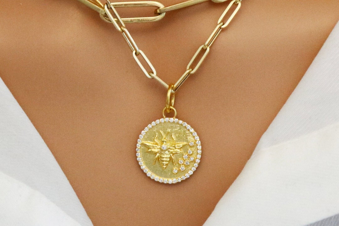 14K Solid Gold Pave Diamond Honey Bee Pendant, (14K-DP-073) - Etsy