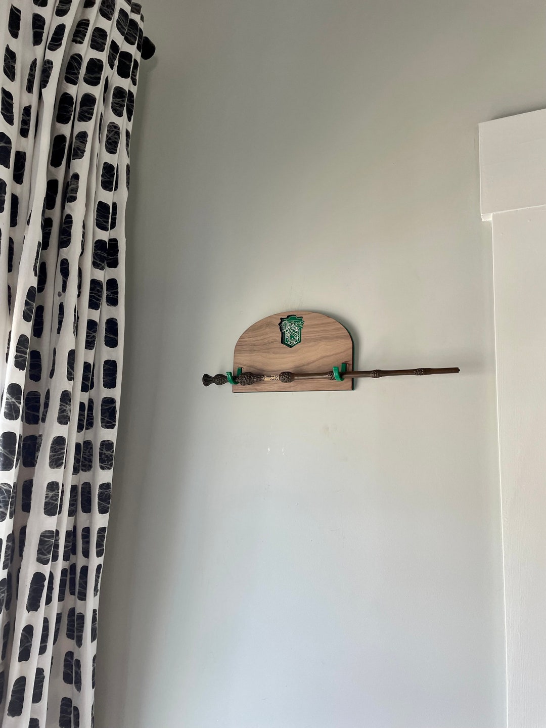 Personalized Walnut Wood and Acrylic Wand Display Mount - Etsy