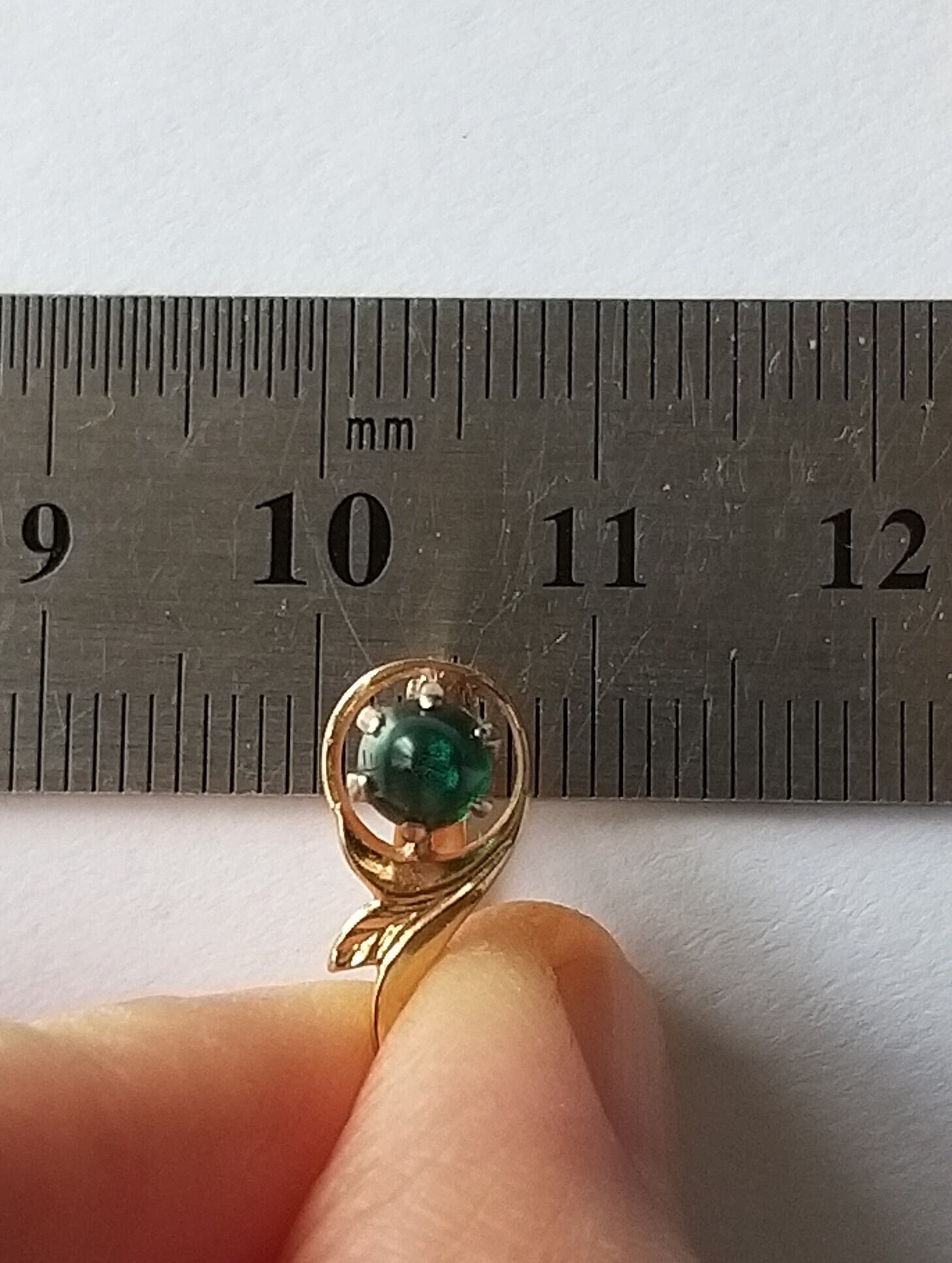 Natural Emerald Vintage Gold 583 Star Solid Gold Rose Gold Earrings ...