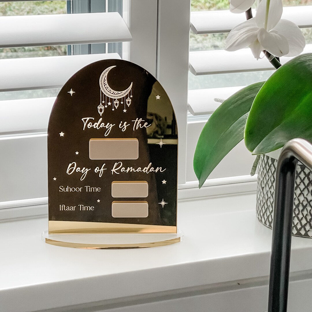 Ramadan Countdown Engraved Sign, رمضان, Blessed Ramadan Gold Mirror ...