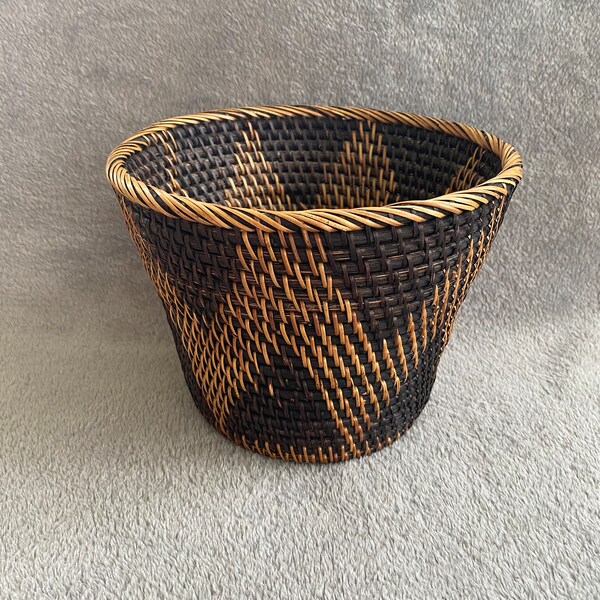 Hand Woven African Basket - Etsy