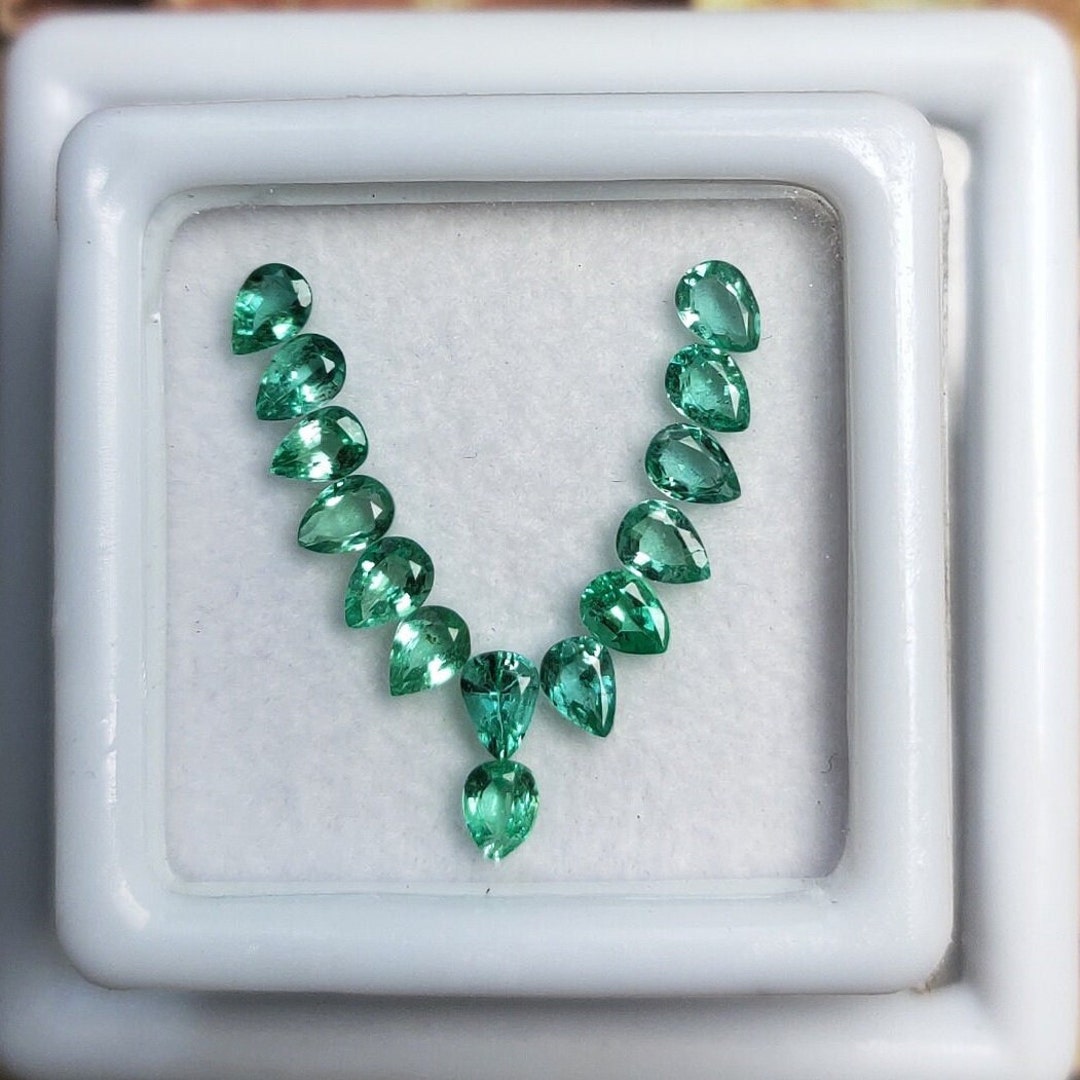 Natural Emerald Pear Cut Shape Lot 3.5x2.5 Mm 1.29 Carat Bright Green ...