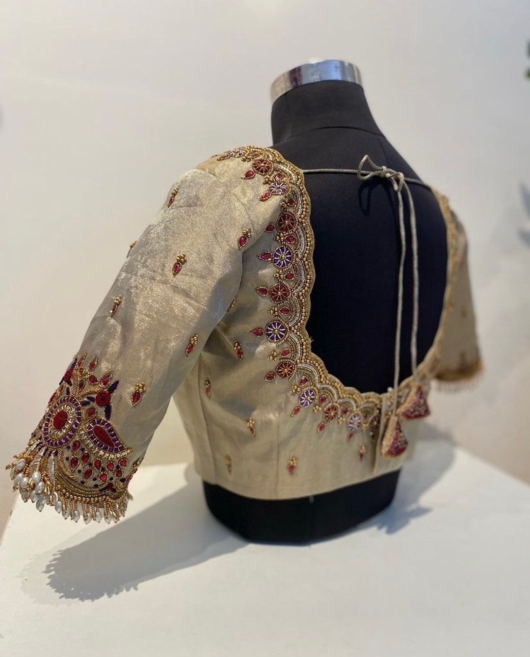 Pure Tissue Silk Hand Embroidery Blouse/modern Saree Maggam Blouse ...