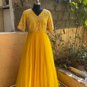 Hand Embroidered Anarkali/yellow Anarkali Suit Set/heavy Handwork ...