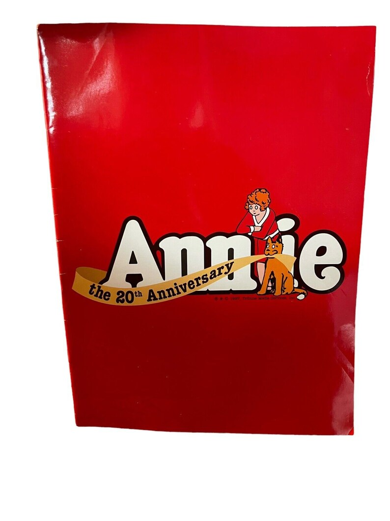 Vintage Annie the 20th Anniversary Program - Etsy