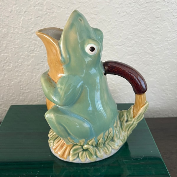 Frog Pitcher - Etsy