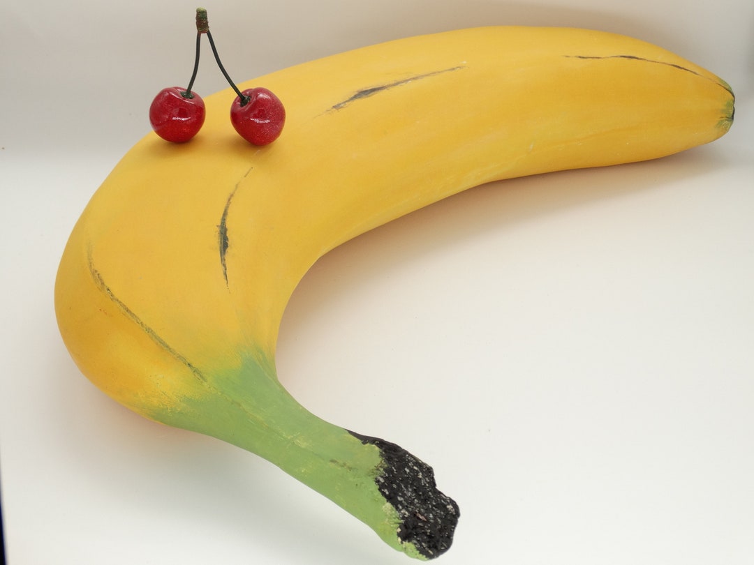 Giant Ceramic Banana – Realistic Handmade Fruit Sculpture (12"x5.5"x12 ...