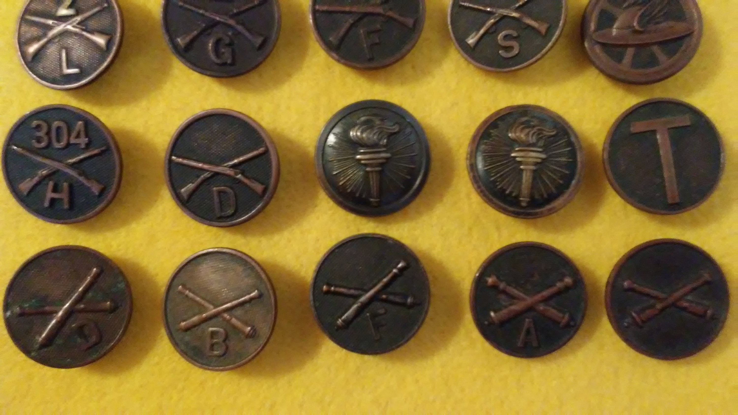 20 World War I Military Uniform Collar Discs U.S. Army Lot WW1 One ...
