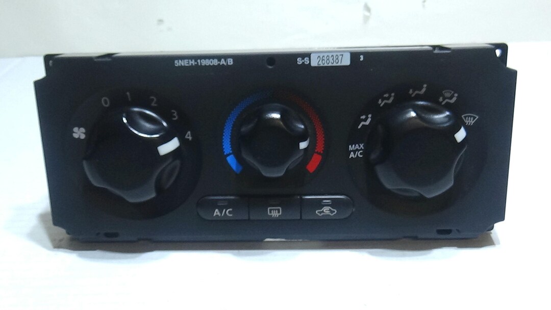2005-2012 Nissan Xterra Pathfinder AC Temperature Climate Control ...
