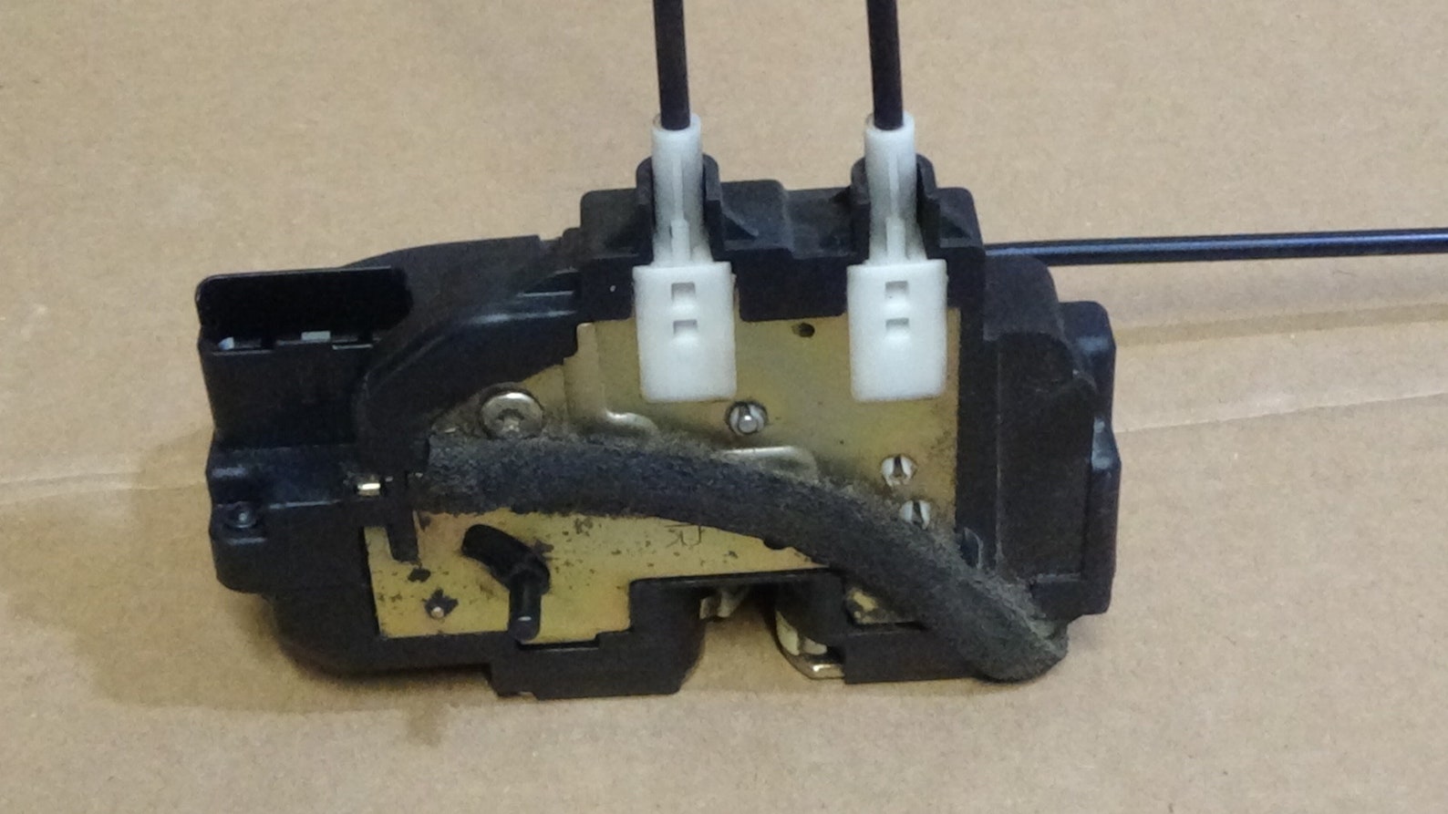 2004-2010 Nissan Armada Right Rear Door Lock Latch Actuator - Etsy