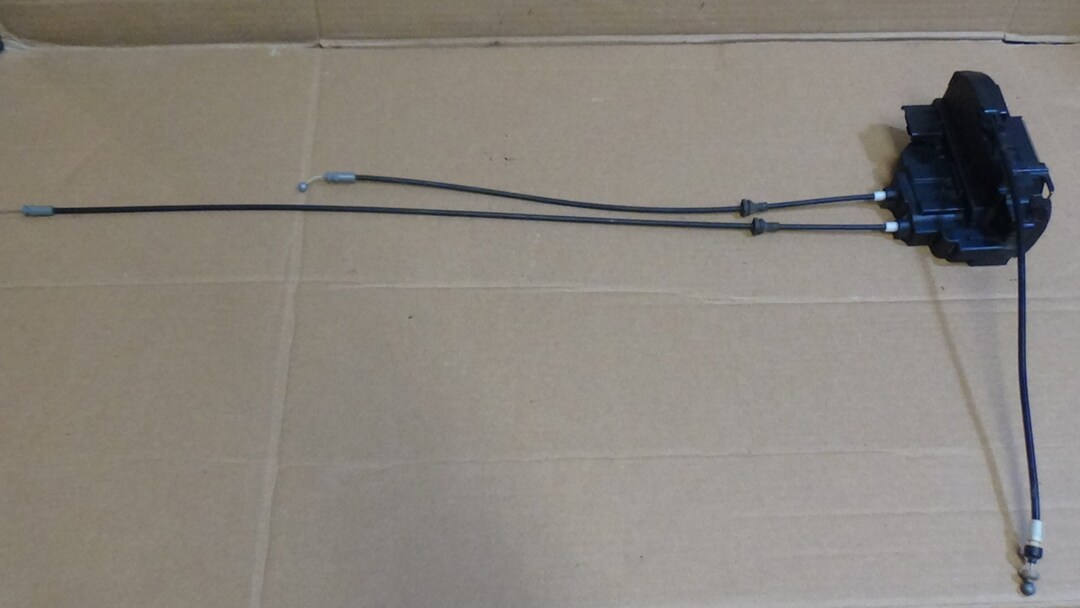 2004-2010 Nissan Armada Right Rear Door Lock Latch Actuator - Etsy