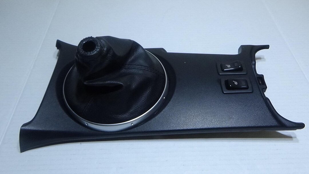 2004-2008 Mazda RX-8 Center Console Manual Gear Shifter Trim Heated ...