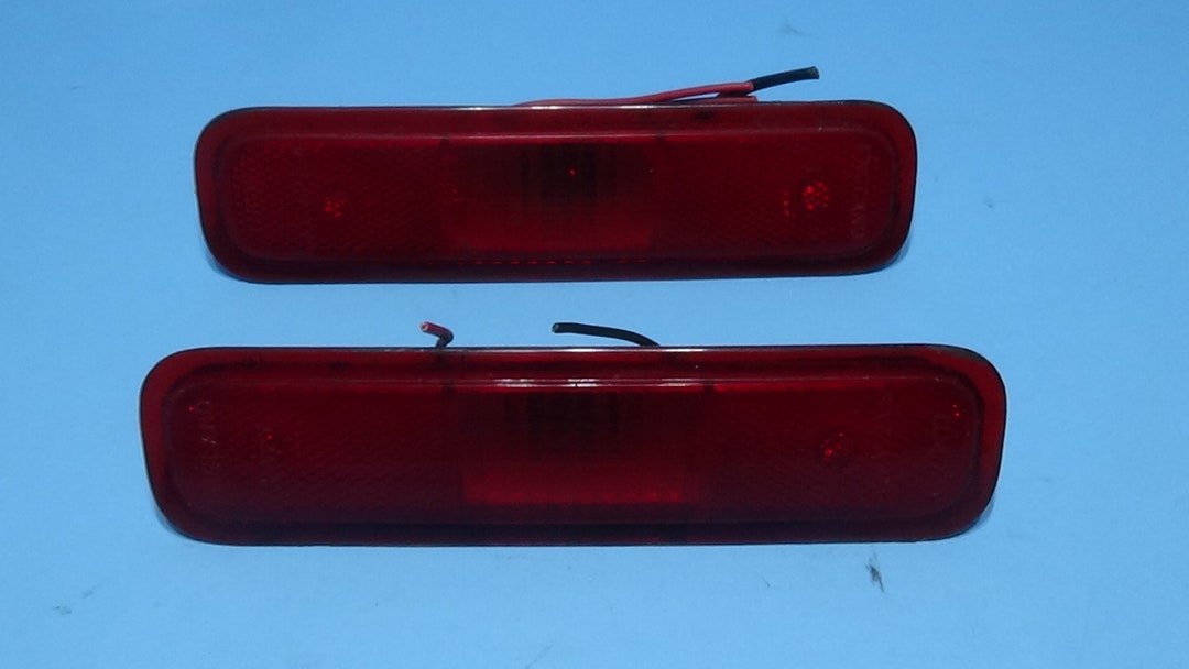 1973-1977 Triumph TR7 Rear Side Marker Light - Etsy