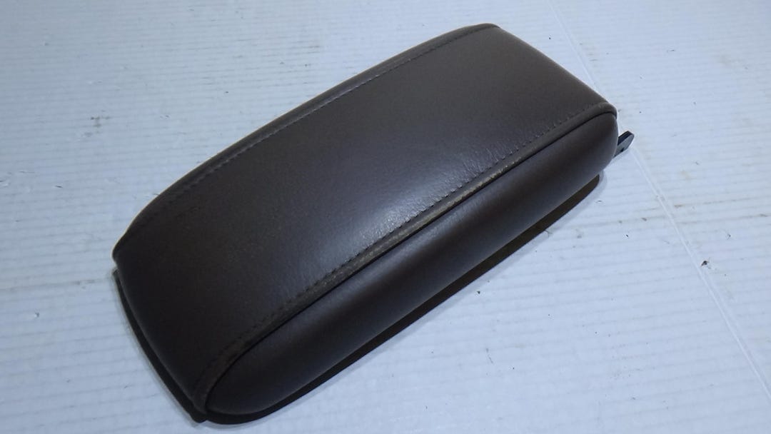 1999-2002 Toyota 4runner Center Console Leather Arm Rest Lid Brown - Etsy