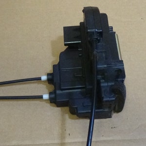 2004-2010 Nissan Armada Right Rear Door Lock Latch Actuator - Etsy