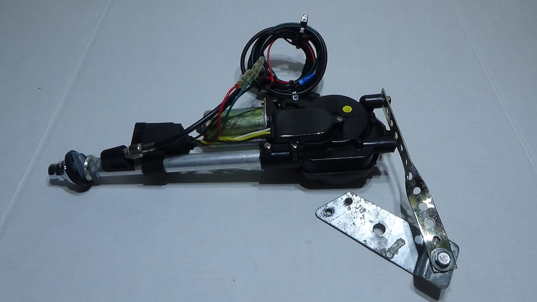 1988-1993 Cadillac Coupe Deville Radio Power Antenna - Etsy