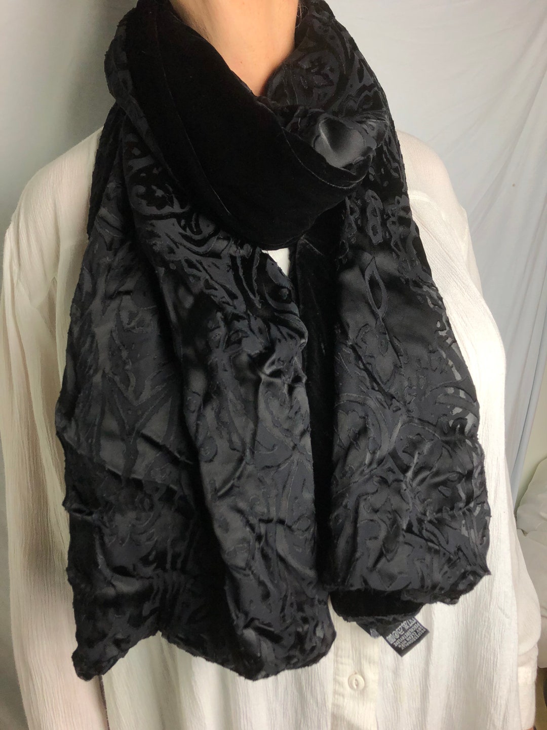 Reversible Black Velvet Scarf - Etsy