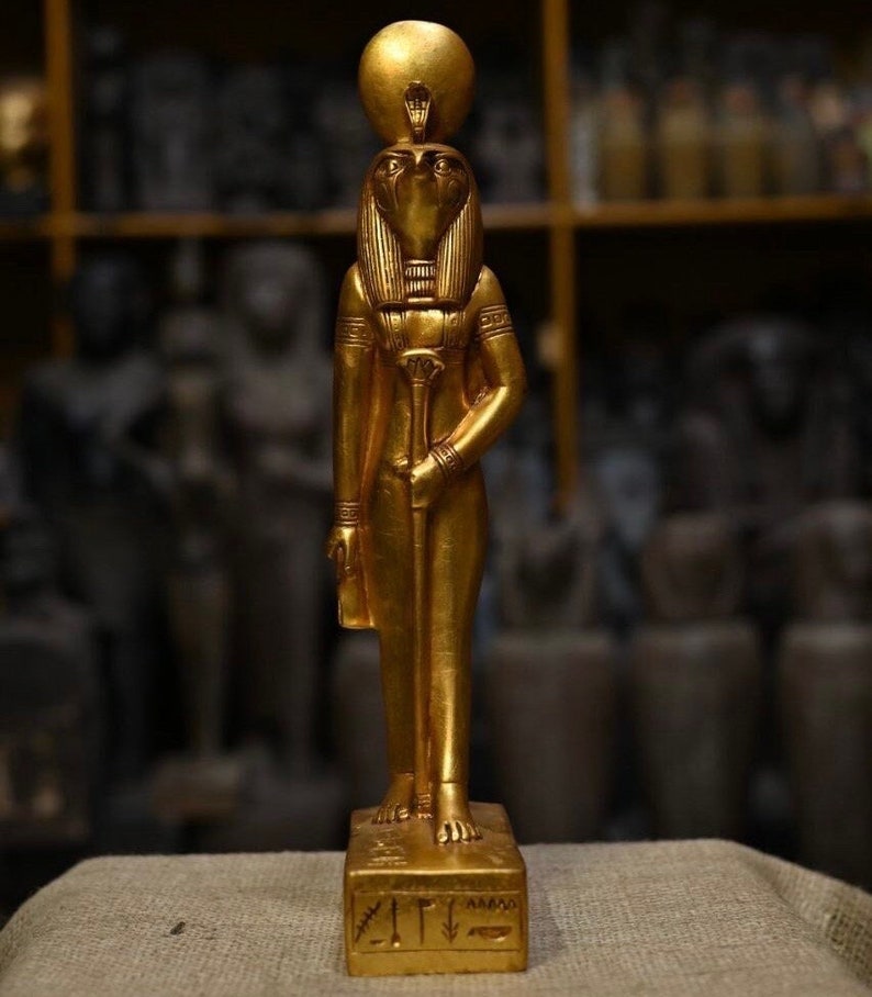 Hours-egyptian Statue of the God Horus,god of Protection,peace,sun in ...