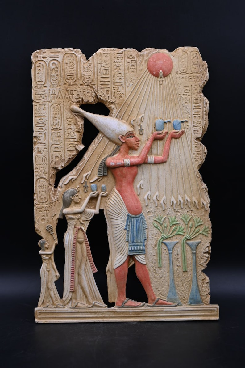 Akhenaten and His Family Painting-akhenaten Make Offering to Sun God ...